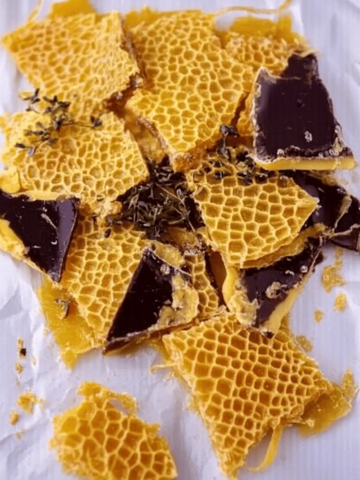 Irresistible Homemade Sponge Toffee: Easy Holiday Candy